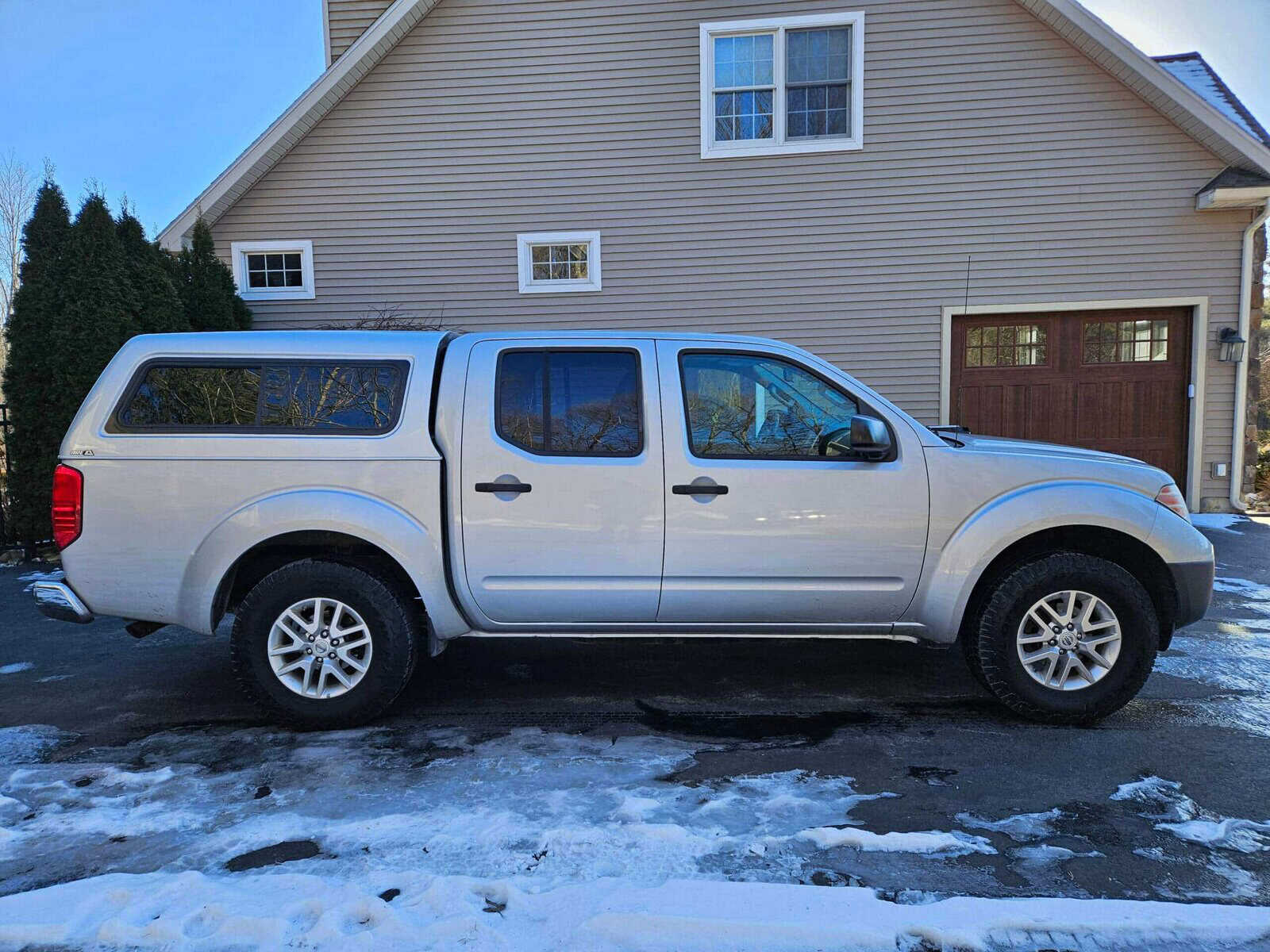 2015 Nissan Frontier SV Crew Cab 4x4 For Sale in Ballston Lake, NY, USA ...