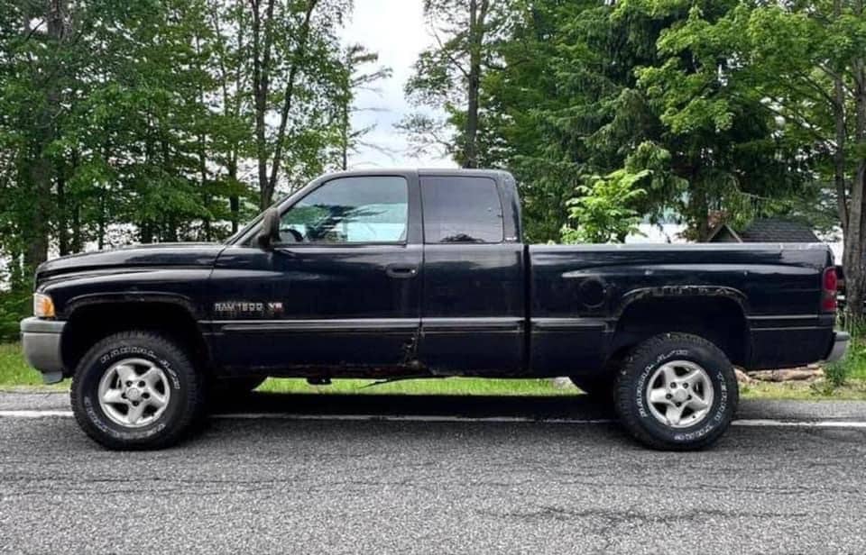 1999 Dodge Ram 1500 X-Cab For sale in Northville, NY, USA